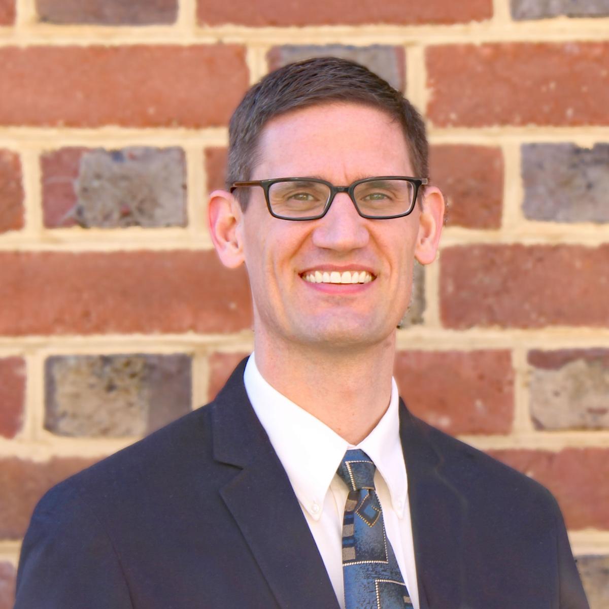 Timothy Olsen - Salem College